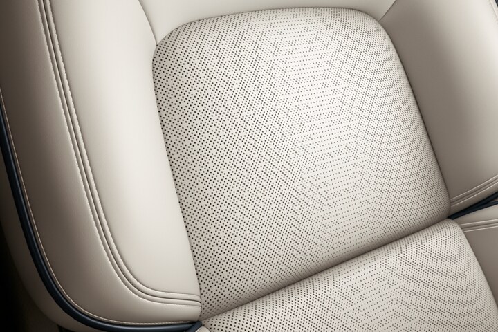 2025 Lincoln Aviator® SUV Photo & Video Gallery